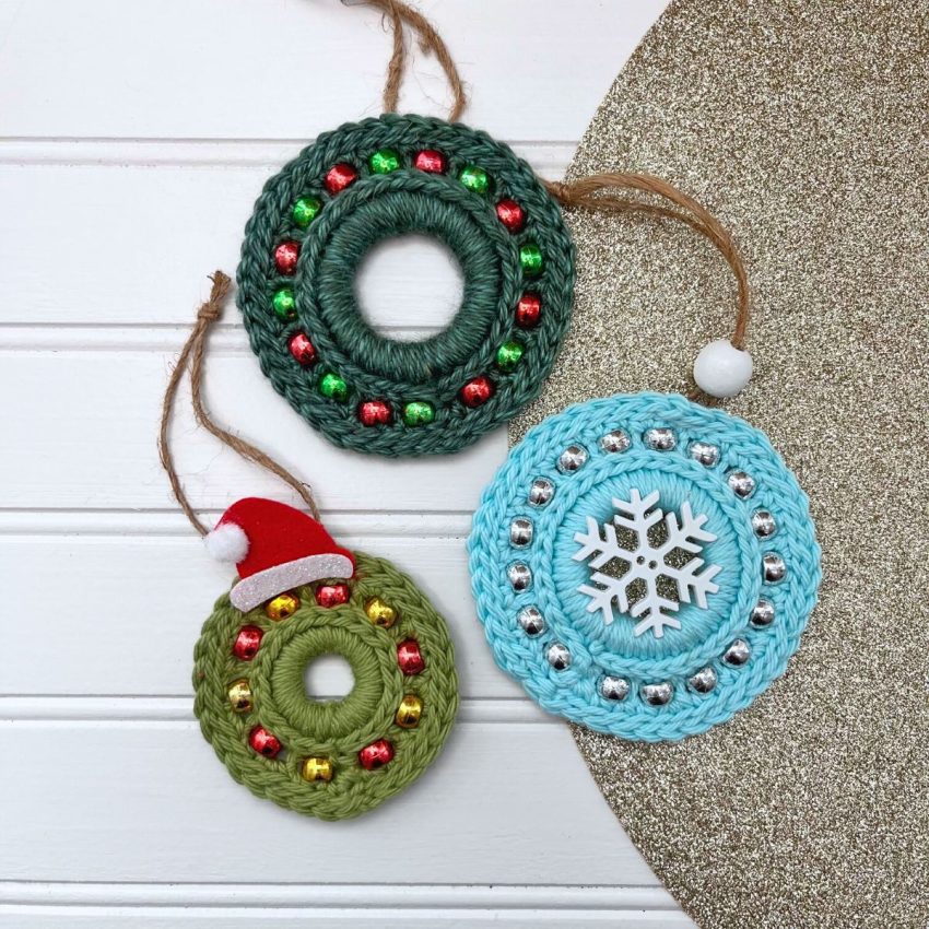 Quick Crochet Beaded Christmas Wreath Ornament Pattern - Simply Hooked ...