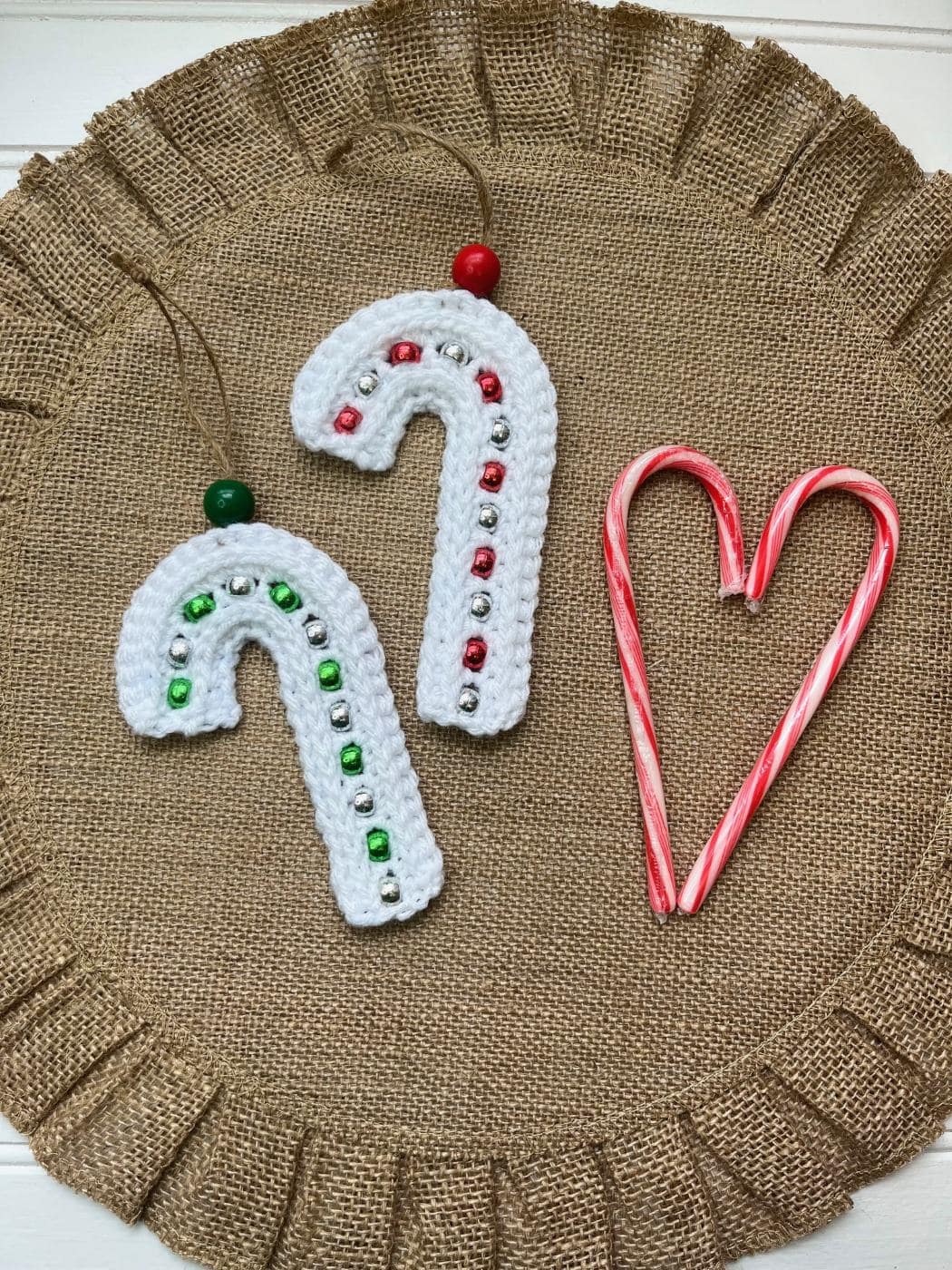 Quick, Beaded Christmas Crochet Candy Cane Ornament Pattern - Simply ...